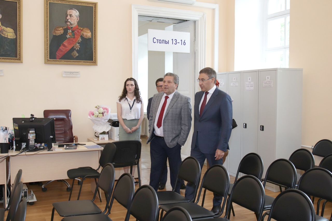 Isu - News - The Minister of Science and Higher Education of Russia ...